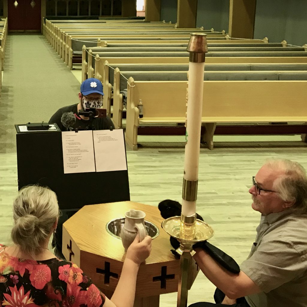 Puppets join worship at Trillium - Trillium Lutheran Church